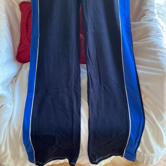 BCBG | Pants & Jumpsuits | Bcbg Cotton Stretch Black Blue Reflective ... BCBG | Pants & Jumpsuits | Bcbg Cotton Stretch Black Blue Reflective ...